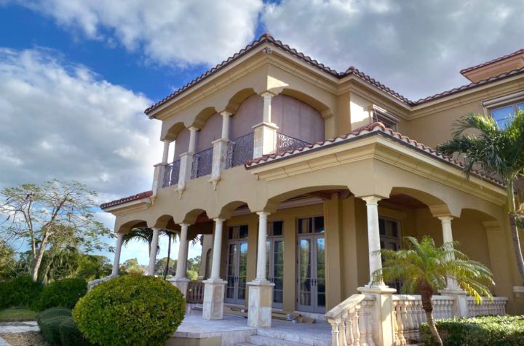 Best Impact-Resistant Hurricane Screens in New Smyrna Beach, FL